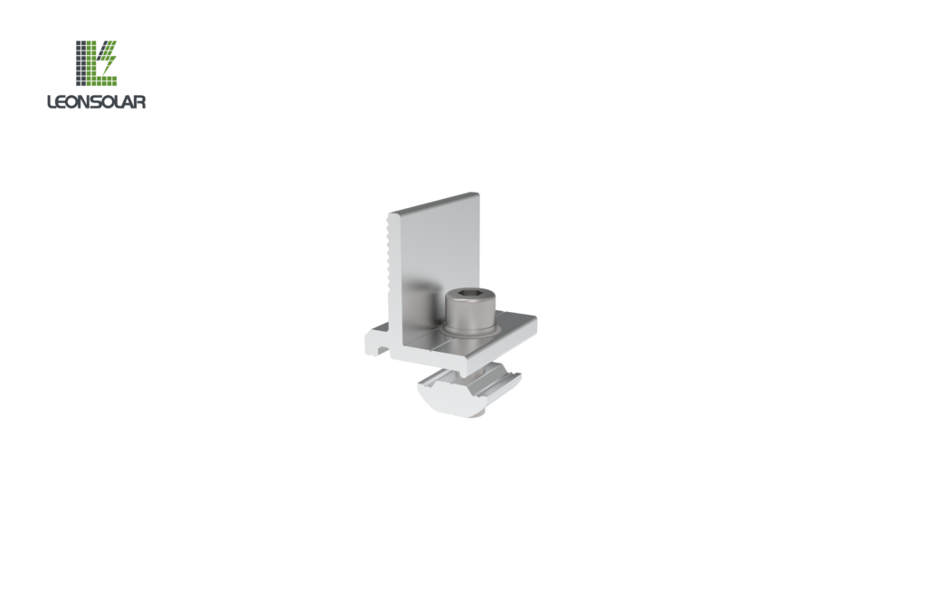 Triangle rail clamp